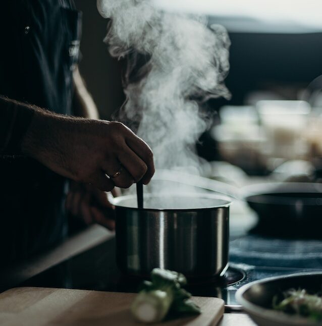 Sally Grey – Boiling Pot (That Smell) | KSQD.org